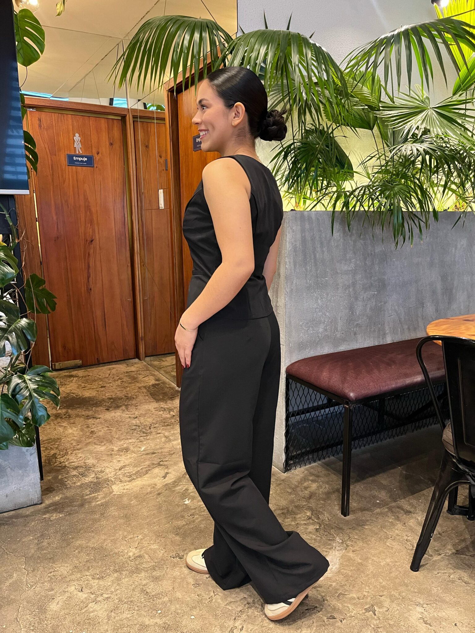 Chaleco Olivia Negro – Milé Jeans